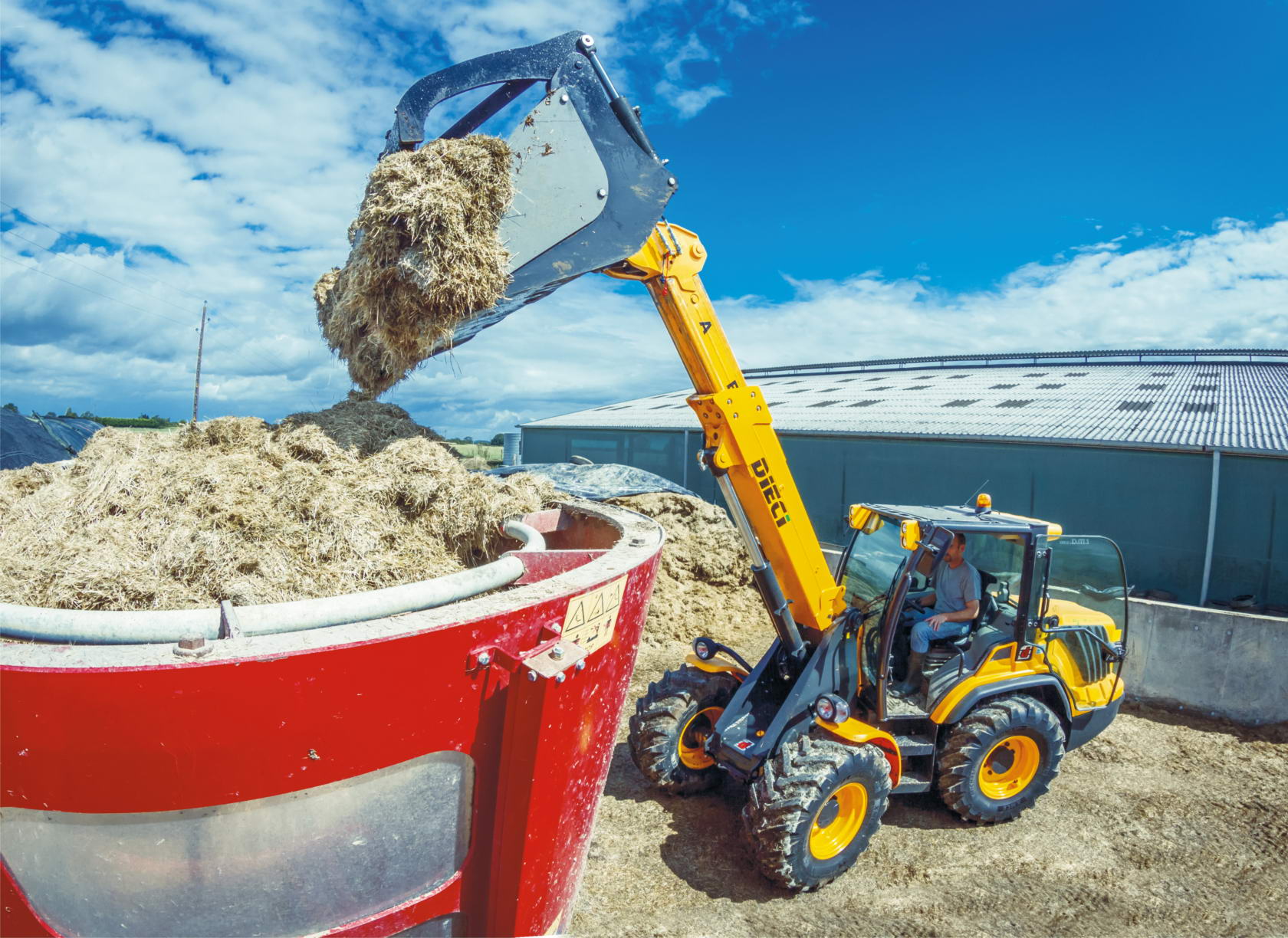 Telehandlers: uses, advantages and equipment | Dieci srl